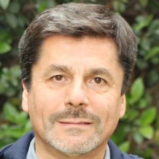 Explore Santiago with Gabriel O. - Private Tour Guide | ToursByLocals