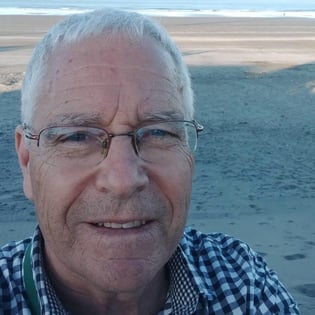 Explore Puerto Madryn with Rogelio R. - Private Tour Guide | ToursByLocals